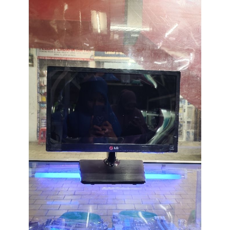 Jual LED LG 16 inch wide | Shopee Indonesia