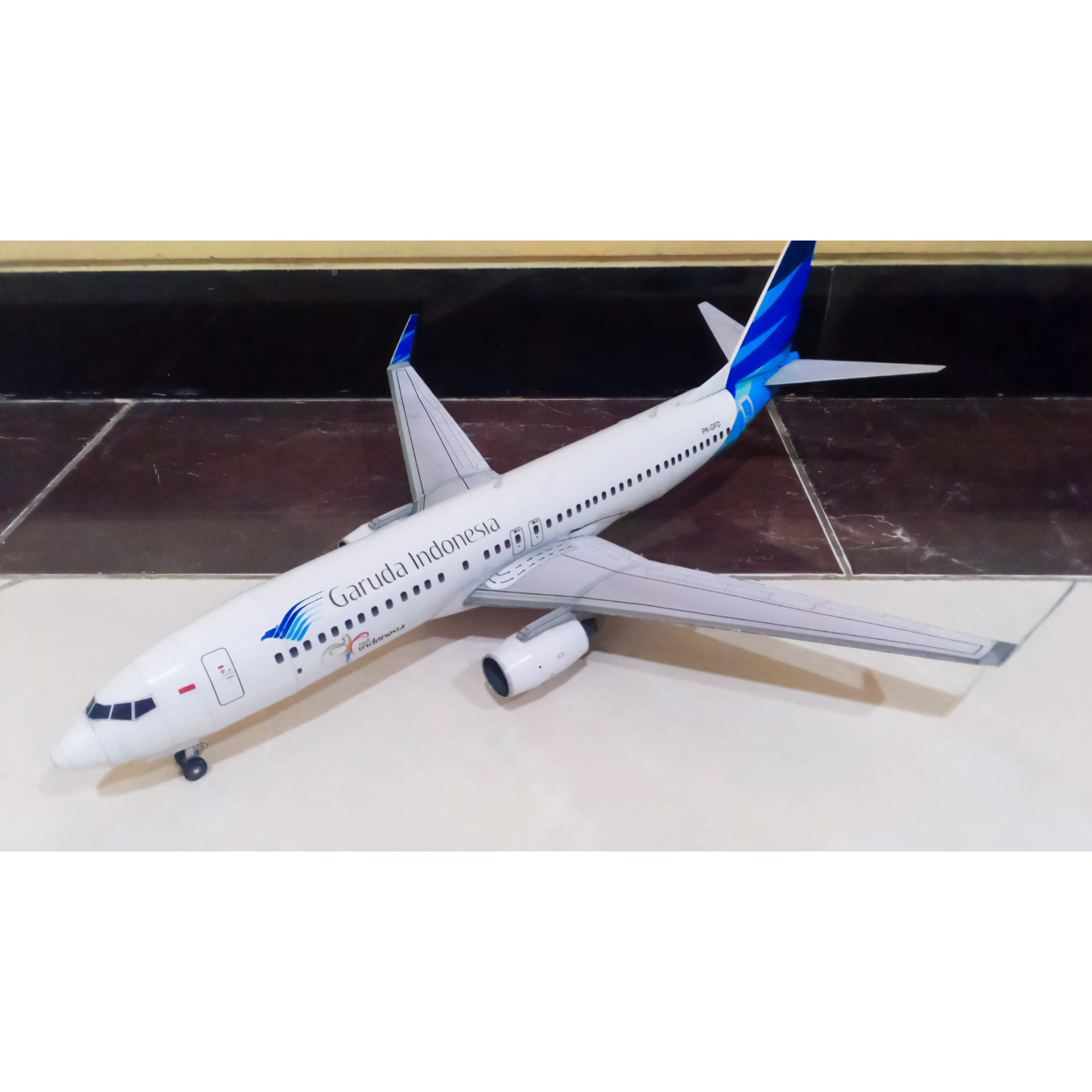 Jual 3D Papercraft Pesawat Garuda Indonesia Boeing 737 Pola Kertas DIY ...