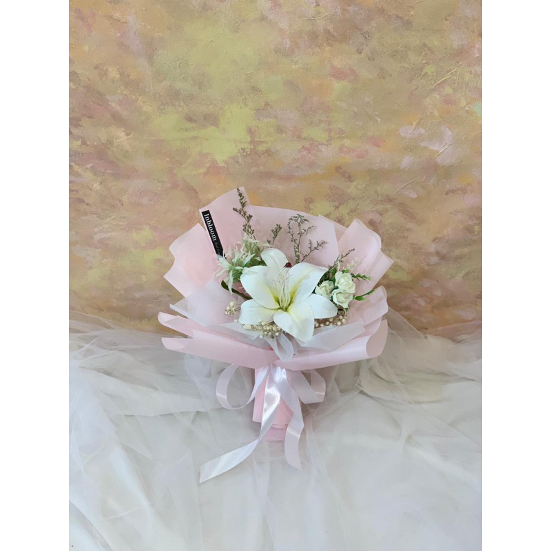 Jual INBLOOM FLORIST/ buket bunga lily artificial Bunga Wisuda ...