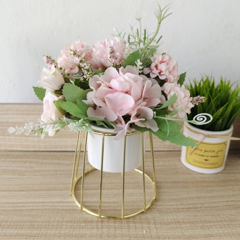 Jual BUNGA ARTIFICIAL MAWAR ROSE BUNGA PLASTIK TANAMAN ARTIFICIAL ...