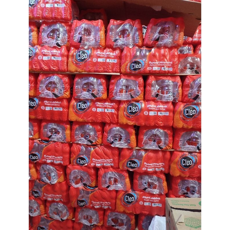 Jual Cleo air mineral 220ml (1 krat) | Shopee Indonesia