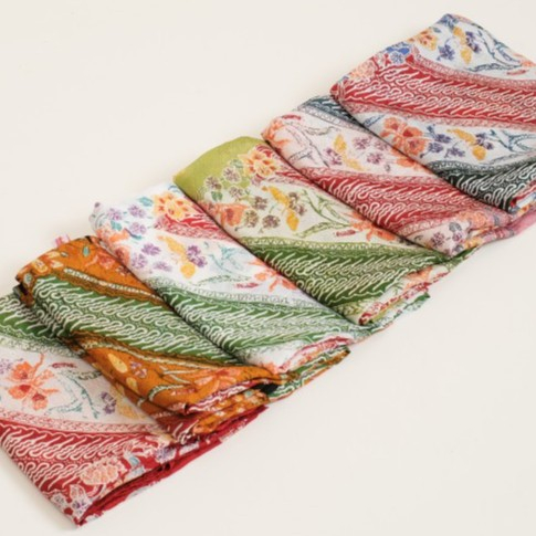 Jual Kain Sarung Batik Encim Kombinasi Meradelima Viscose | Shopee ...