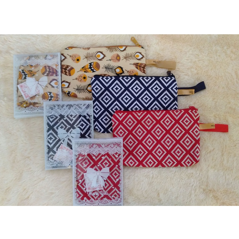 Jual Souvenir Pernikahan Dompet Make Up Kosmetik Dompet Kanvas 22x15 cm ...