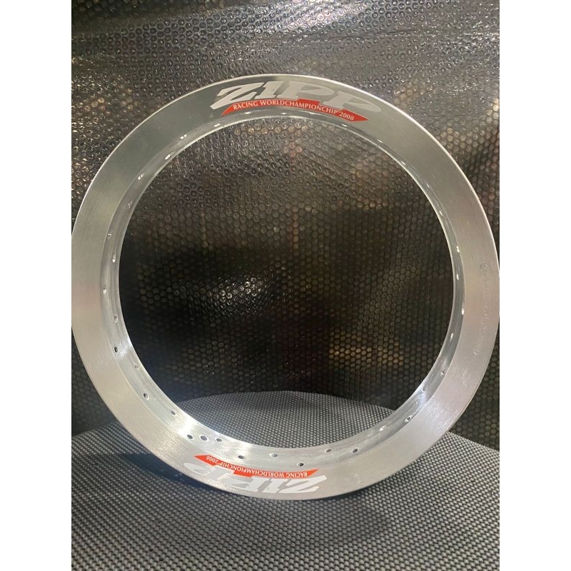 Jual VELG ALMINI ZIPP V-SHAPE 215-17 SILVER | Shopee Indonesia