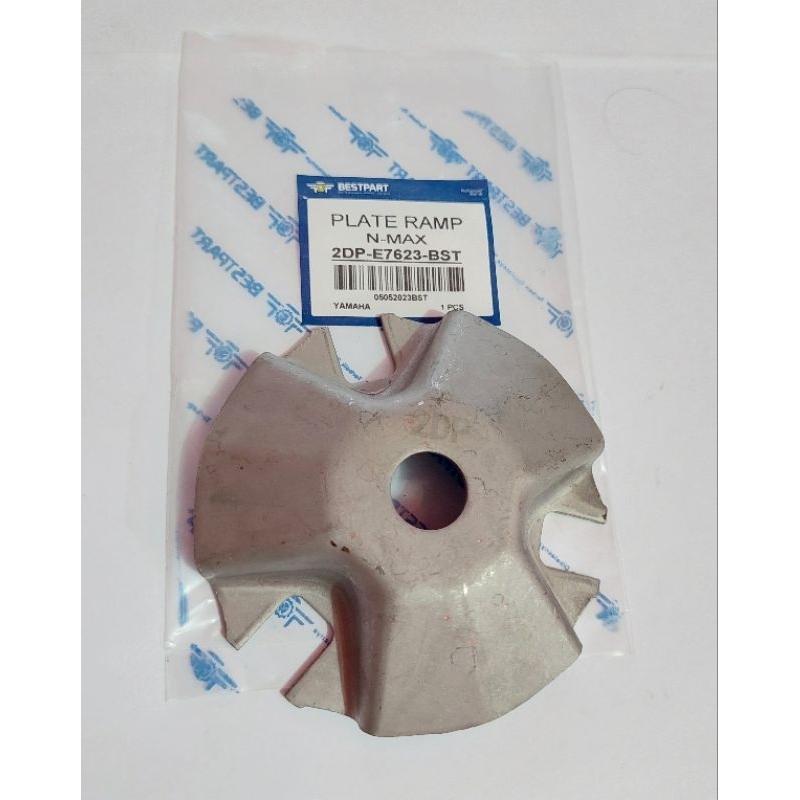 Jual TUTUP RUMAH ROLLER PLAT RAMP YAMAHA N MAX 2DP-BESTPART | Shopee ...