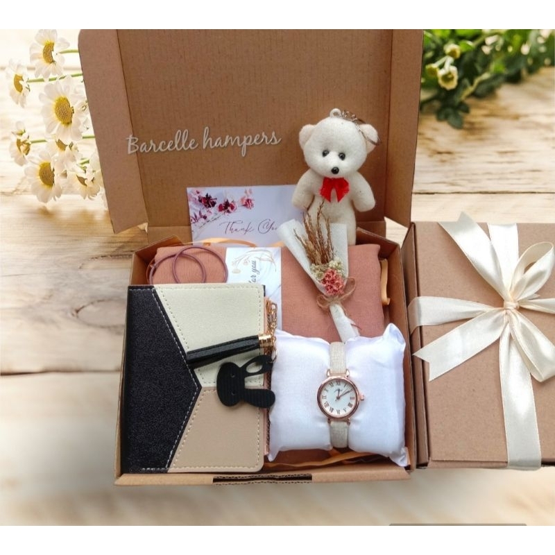 Jual HAMPERS GIFT WISUDA HAMPERS MUSLIMAH AESTHETIC KADO ULANG TAHUN ...