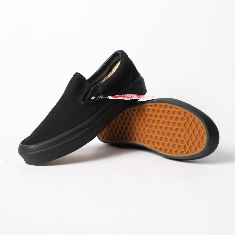 Jual Vans Slip On Classic Full Black Original 100% Guarantee | BNIB ...