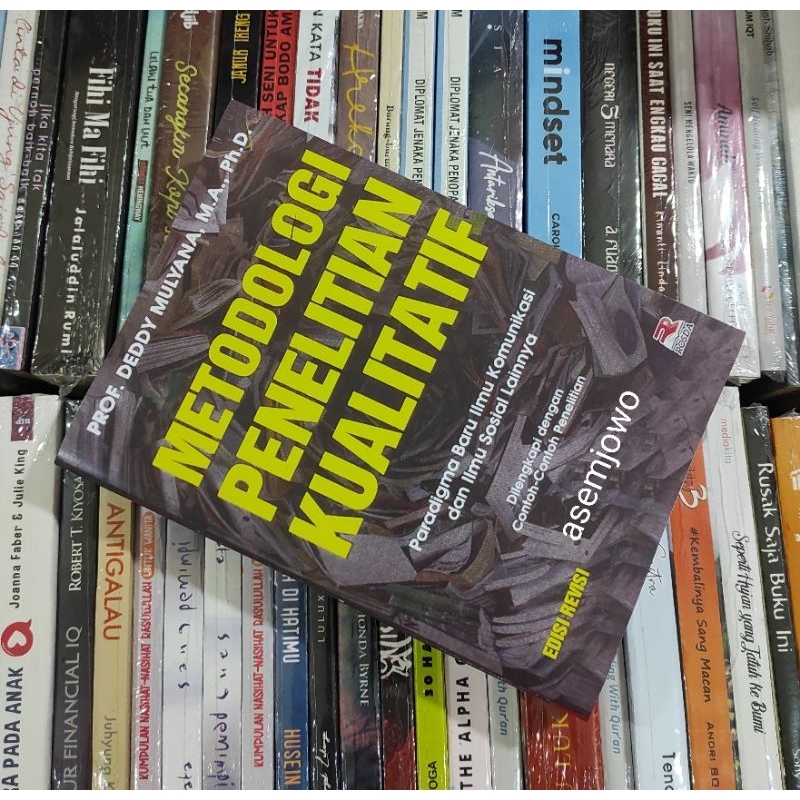 Jual Metodologi penelitian kualitatif paradigma baru ilmu komunikasi ...