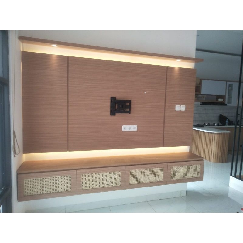 Jual meja backdrop tv dengan pintu kombinasi rotan | Shopee Indonesia