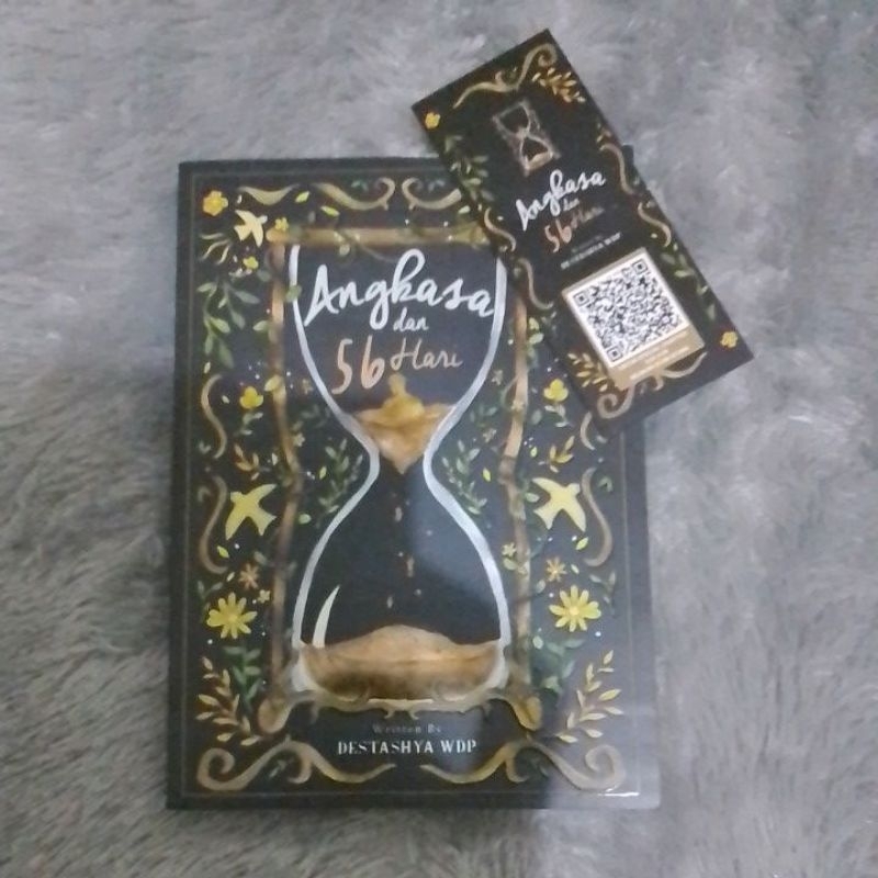 Jual Novel Papadan 5S20C Milik Daniel / Novel Angkasa dan 56 Hari + TTD ...