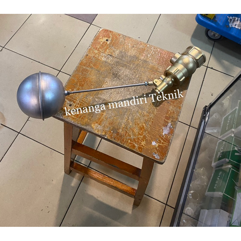 Jual Floating Valve / pelampung tangki kuningan bola stainless 2 1/2 ...