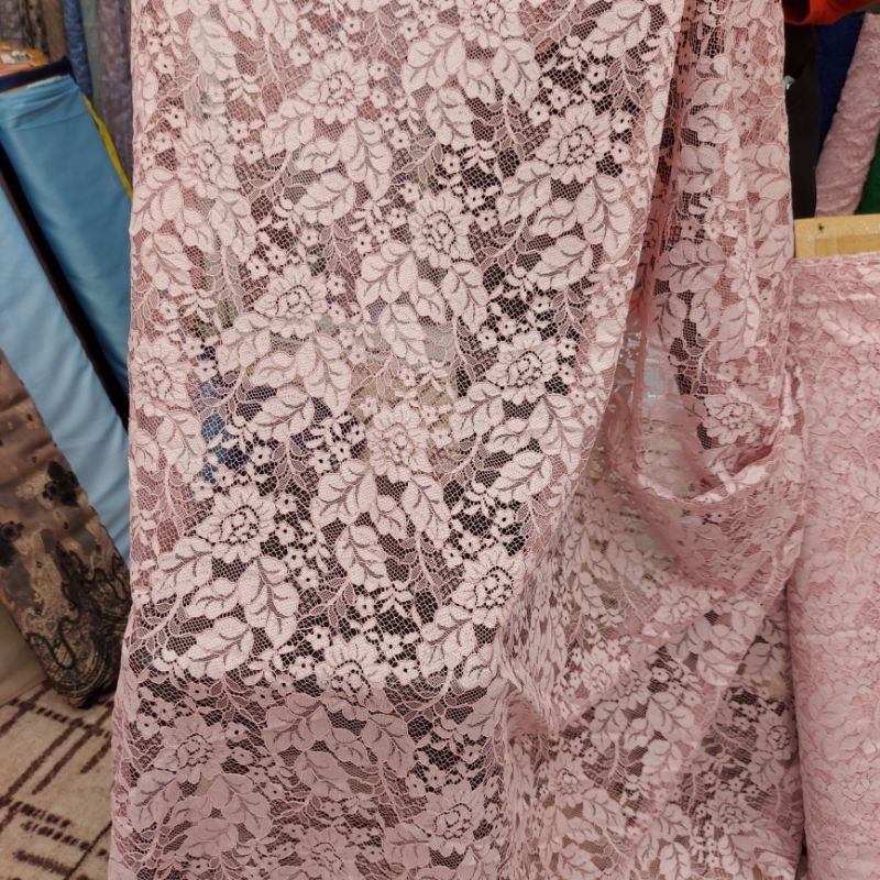 Jual BAHAN KAIN BROKAT PREMIUM/BROKLAT/KAIN KEBAYA/BRUKAT | Shopee ...