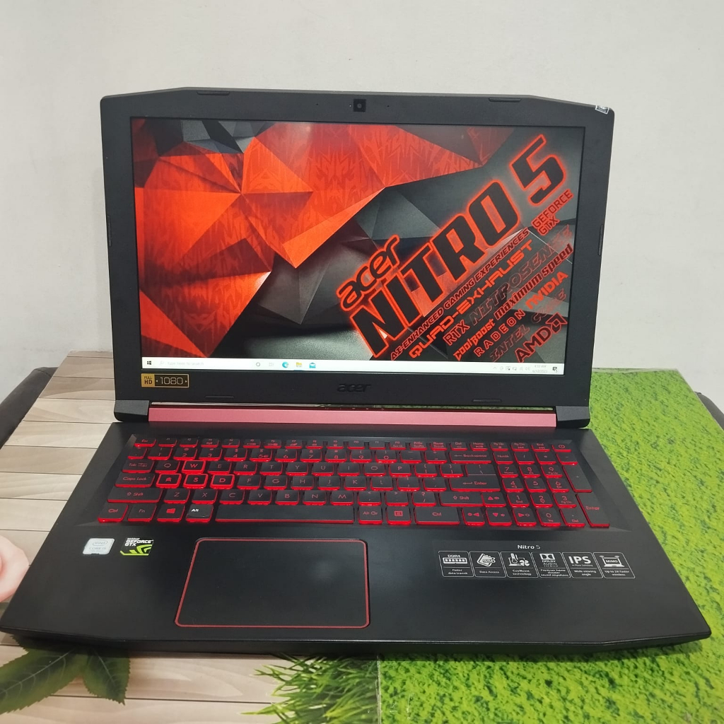 Jual Laptop Gaming Acer Nitro 5 Core i5 7300HQ RAM 8GB SSD 256GB GTX 1050Ti 4GB Mulus | Shopee ...