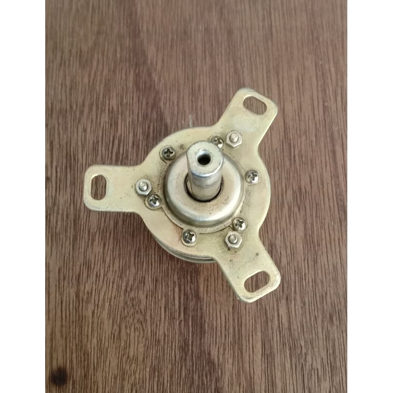 Jual DC MOTOR GEARBOK CNDF 01 EX COPOTAN STAVOLT | Shopee Indonesia