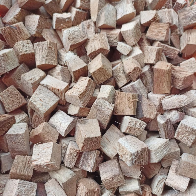 Jual Coco chip/Cocohusk 500gram/Cocochip Media tanam anggrek/Alas ...