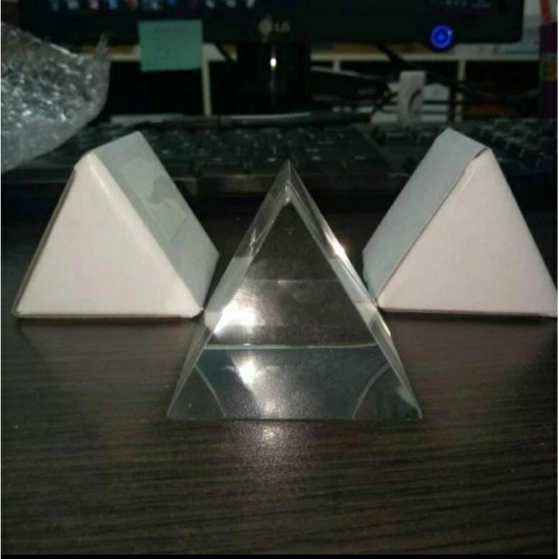 Jual Prisma kaca segitiga 60 derajat | Shopee Indonesia