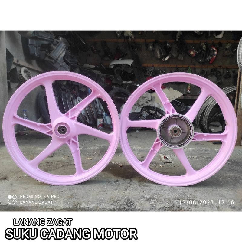 Jual Velg For Yamaha jupiter Chaswell CW F1ZR Vega lama Barang Second ...