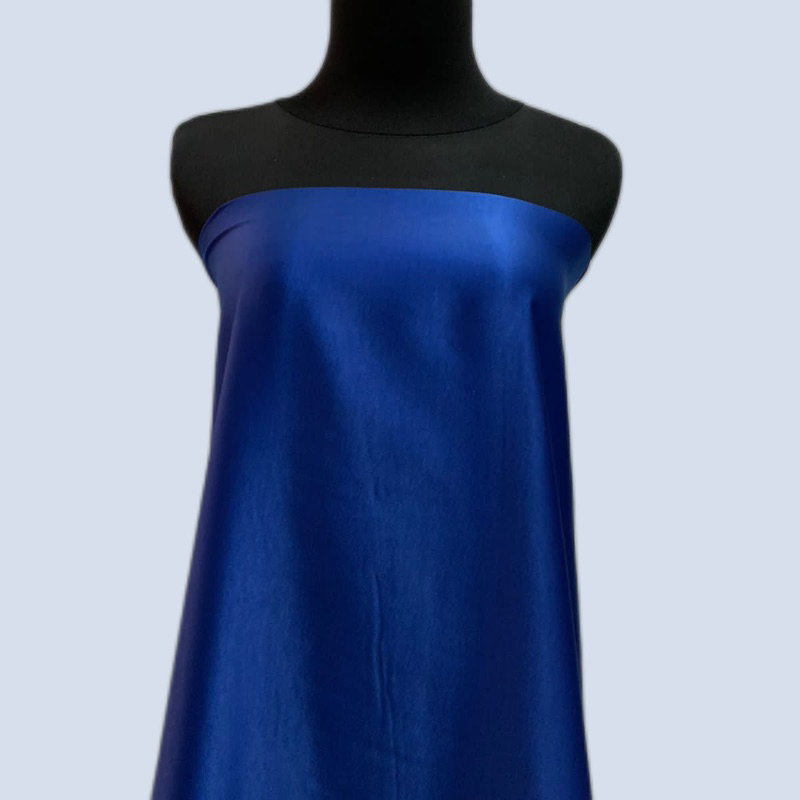 Jual Bahan Kain Satin Maxxmaraa Pure Silk Original Warna Biru BCA Biru ...
