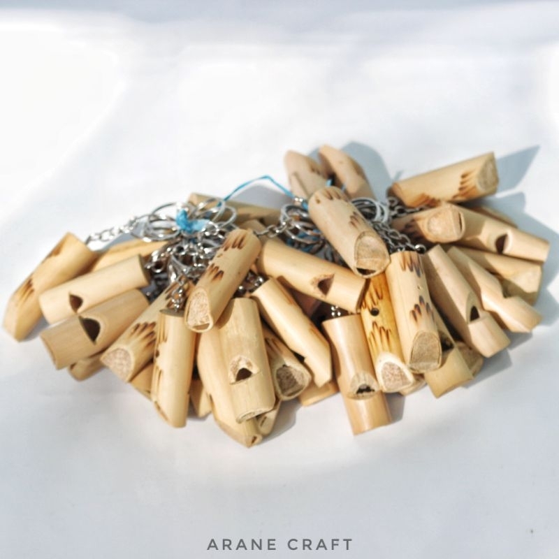 Jual Gantungan Kunci Peluit Sempritan Bambu | Shopee Indonesia