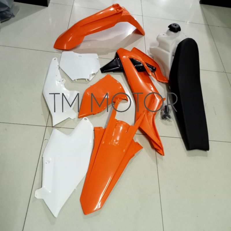 Jual Bodi set ktm 250 2017 body kit ktm 250 body full set ktm bodi ...