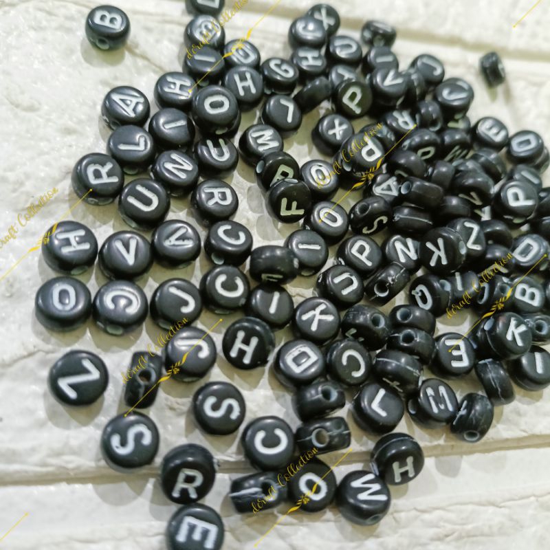 Jual {15 GRAM} Mote Bulat Pipih Hitam Huruf Putih (isi +/- 90biji ...