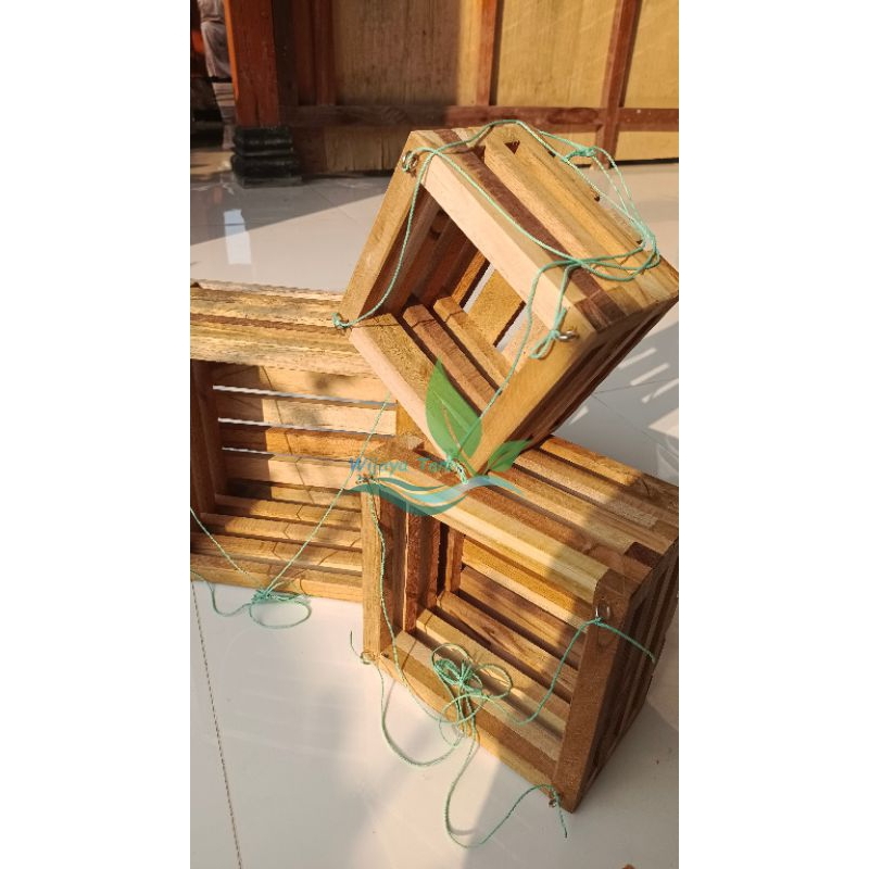 Jual Pot Anggrek Gantung Kayu Jati | Pot Gantung Anggrek | Shopee Indonesia