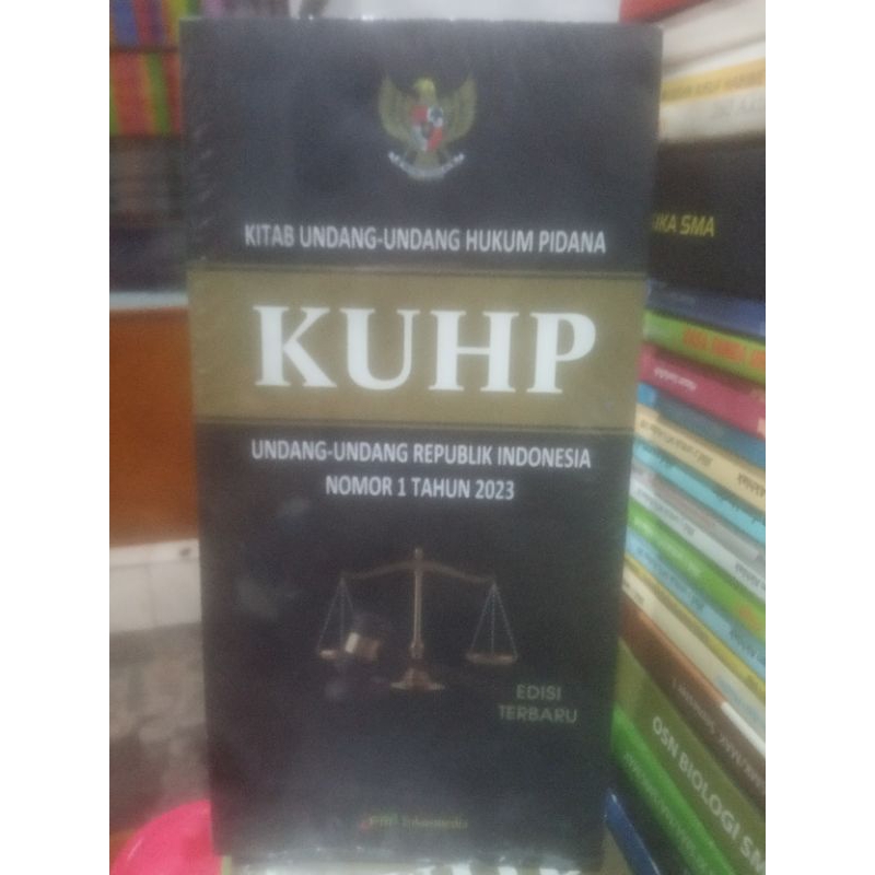 Jual buku kuhp 2023 edisi terbaru original | Shopee Indonesia