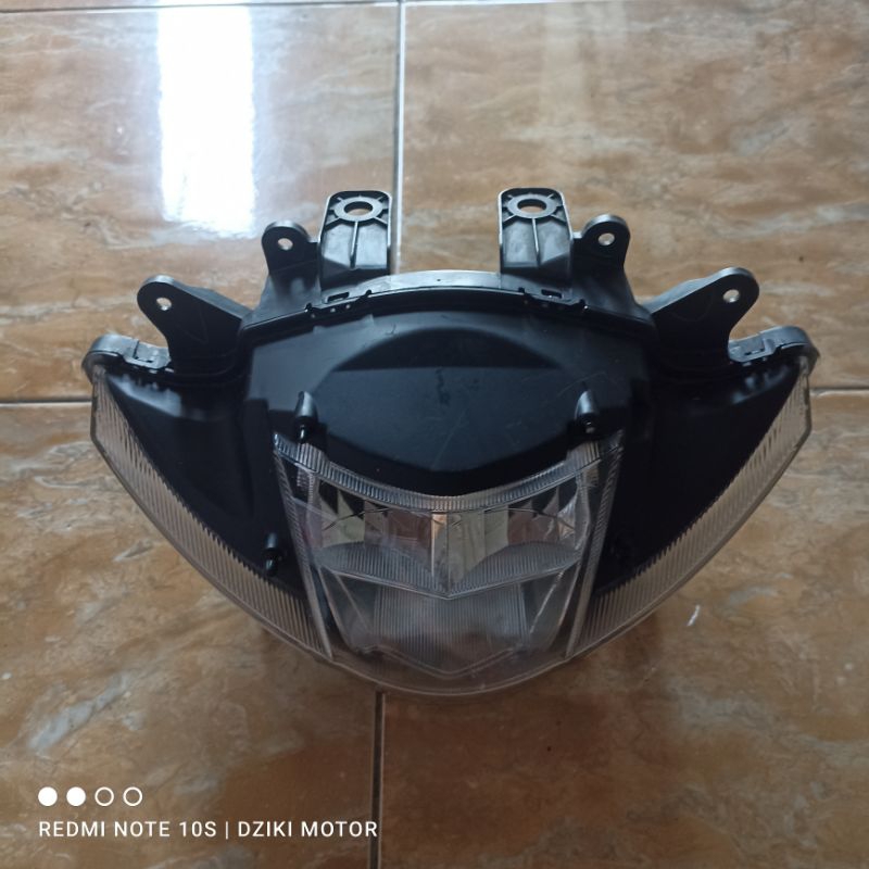 Jual Headlamp Reflektor Lampu Depan Suzuki GSX 150 LED Original ...