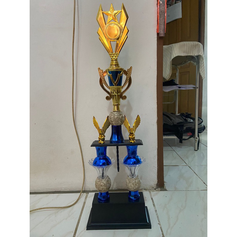 Jual piala kaki 2, PIALA TROPHY TROFI PLAKAT HADIAH SOUVENIR JUARA ...