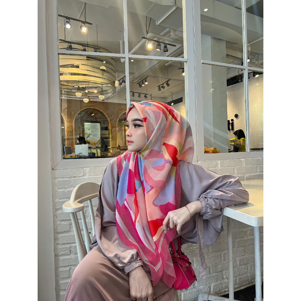 Jual HIJAB Voal Premium Motif Segi empat , Hijab Square Printing Arina ...