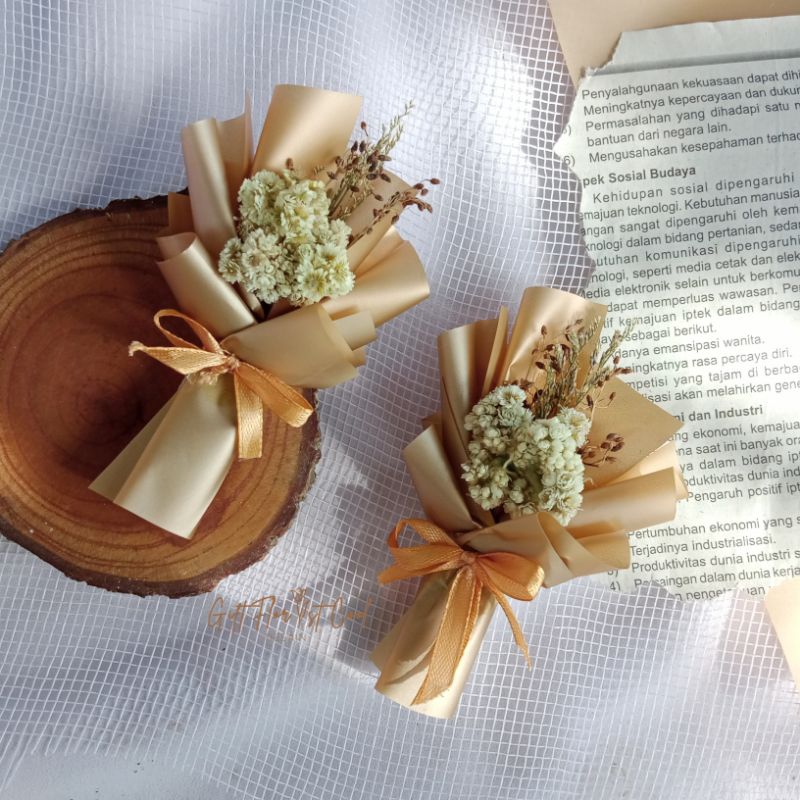 Jual Buket Bunga Mini / Buket Bunga Kering / Souvenir / Hampers ...