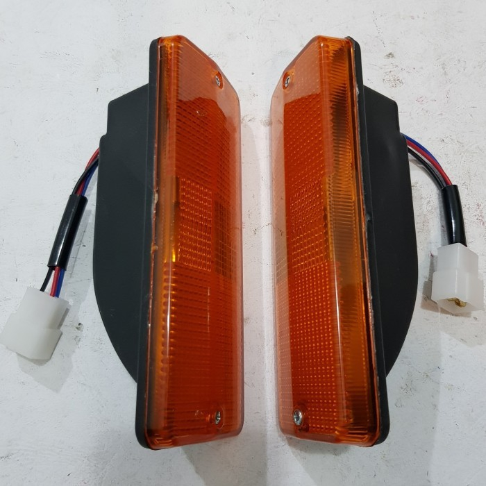 Jual LAMPU SEN BEMPER DEPAN SUZUKI CARRY EXTRA JIMNY KATANA HARGA PER PCS | Shopee Indonesia
