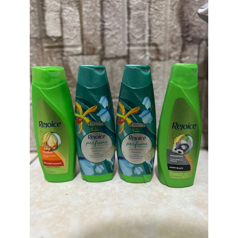 Jual Shampo rejoice rich parfum hijab 170ml sampo rejoice | Shopee ...