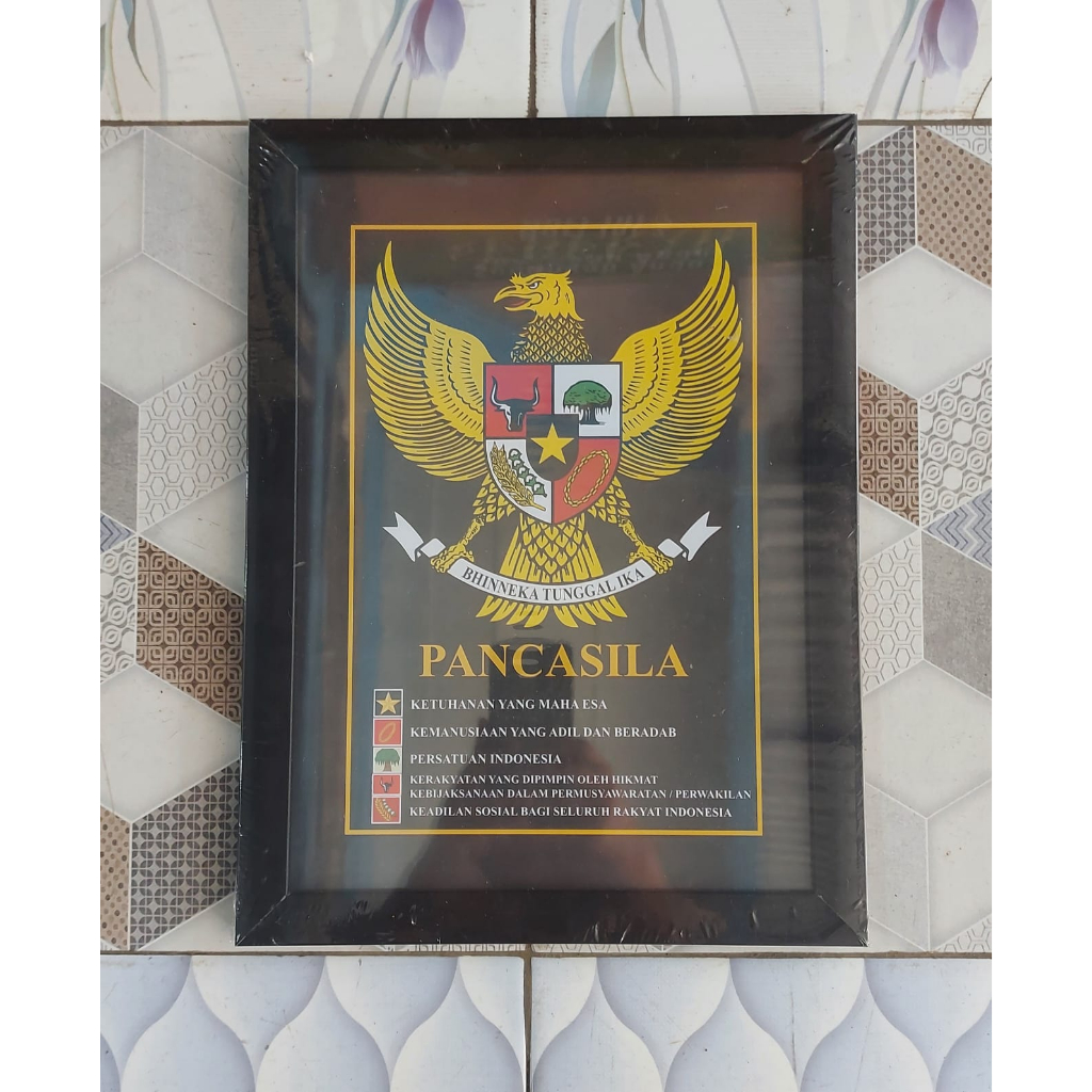 Jual Bingkai poster hitam minimalis 25x35 cm lebar full ( Bisa untuk ...