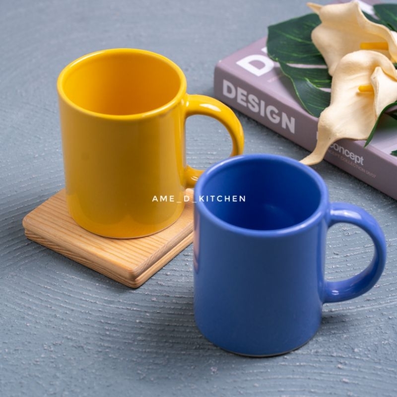 Jual Mug souvenir / mug bijian keramik polos warna biru/kuning | Shopee ...