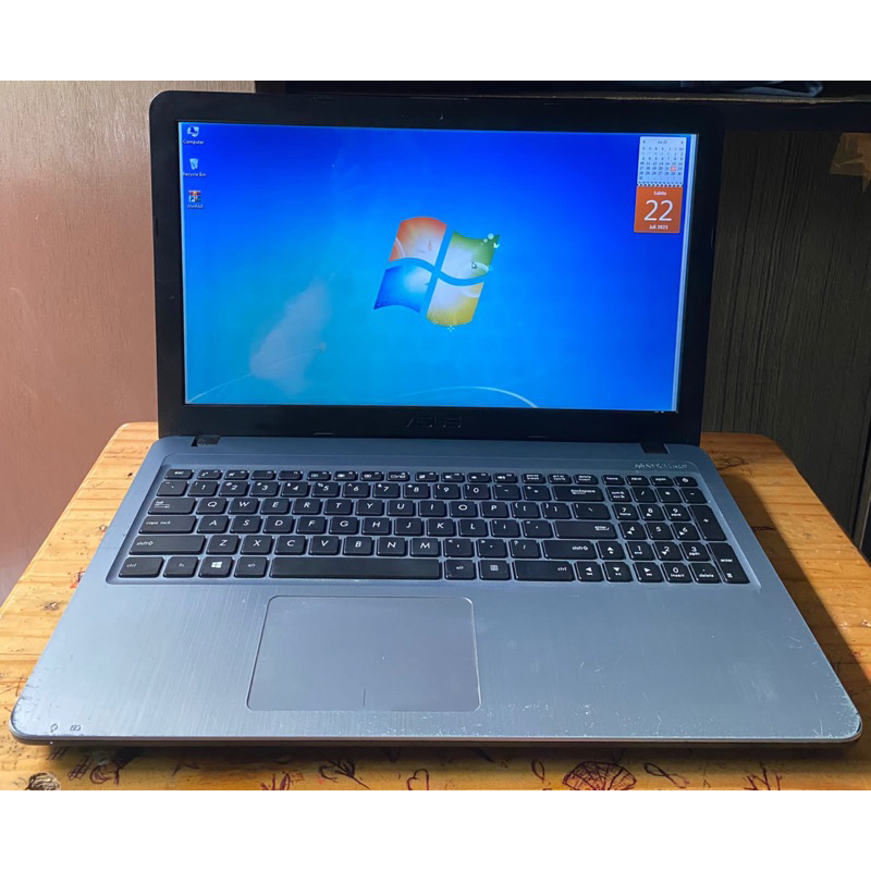 Jual Laptop Asus X540Y silver SECOND | Shopee Indonesia