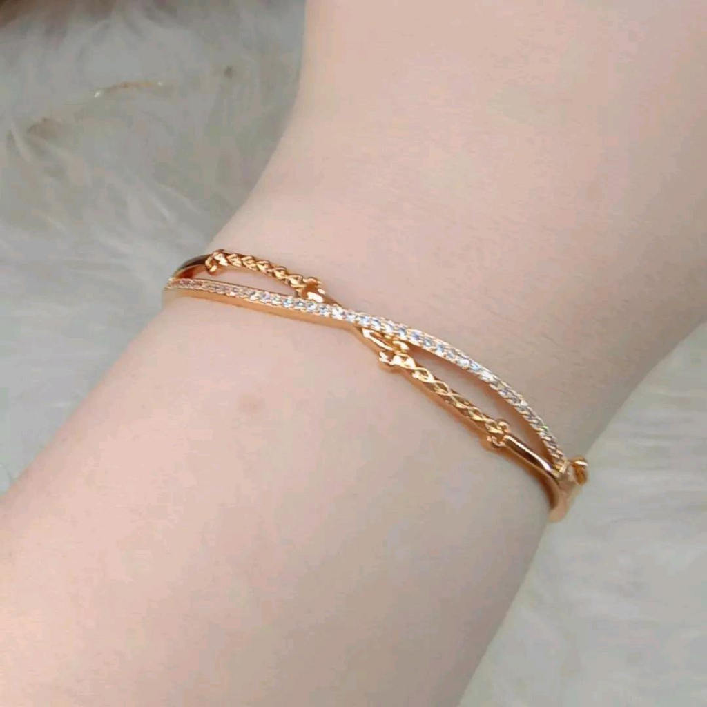 Jual La Vienne - Adele - Gelang Titanium Wanita Anti Karat - Perhiasan ...