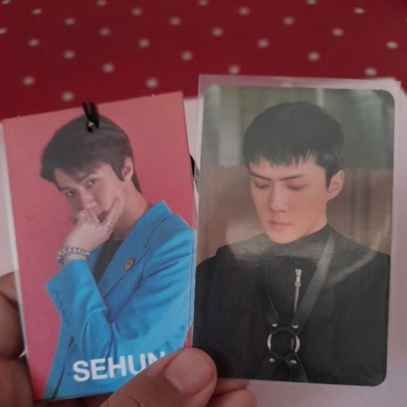 Jual Photocard Sehun Obsession & Name tag Sehun WAL | Shopee Indonesia