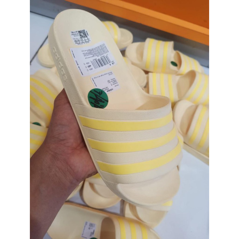 Jual ADIDAS ADILETTE AQUA GX4280 | Shopee Indonesia