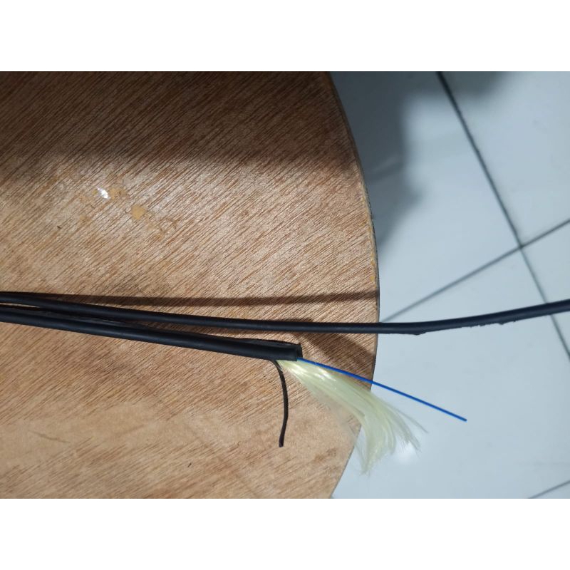 Jual KABEL DROPCORE Optik Fig -8 1 core 1 Seling 1000 Meter (Fig-8 ...