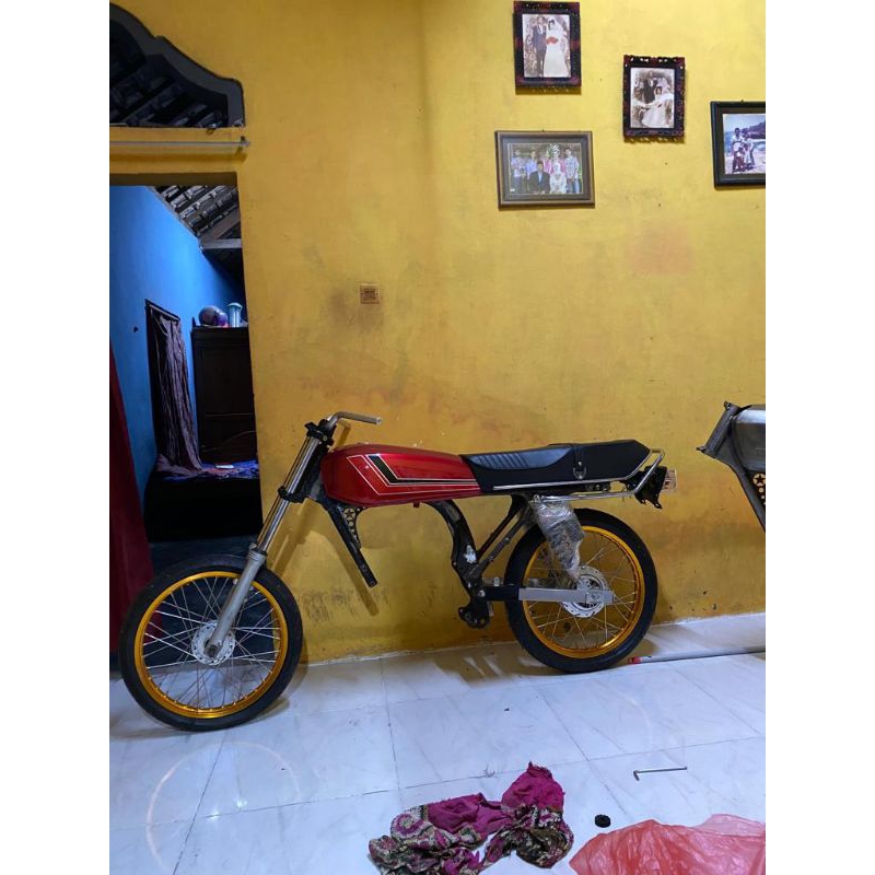Jual Rangka Satu Rangka 2 Bodi CB & GL100 PNP Mesin CB GL Megapro Tiger | Shopee Indonesia