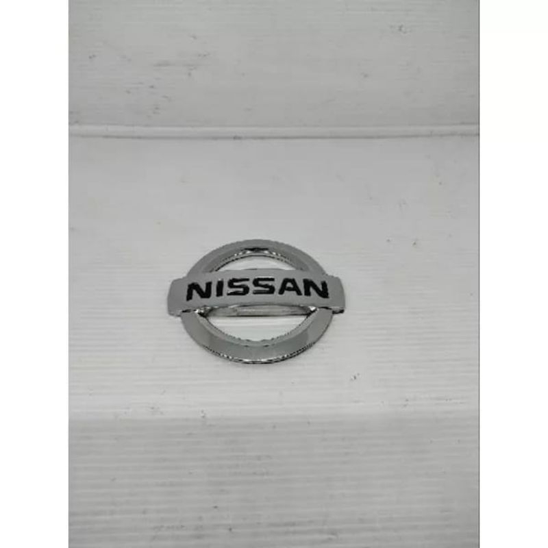 Jual LOGO EMBLEM LAMBANG NISSAN CHROME LOGO NISSAN | Shopee Indonesia