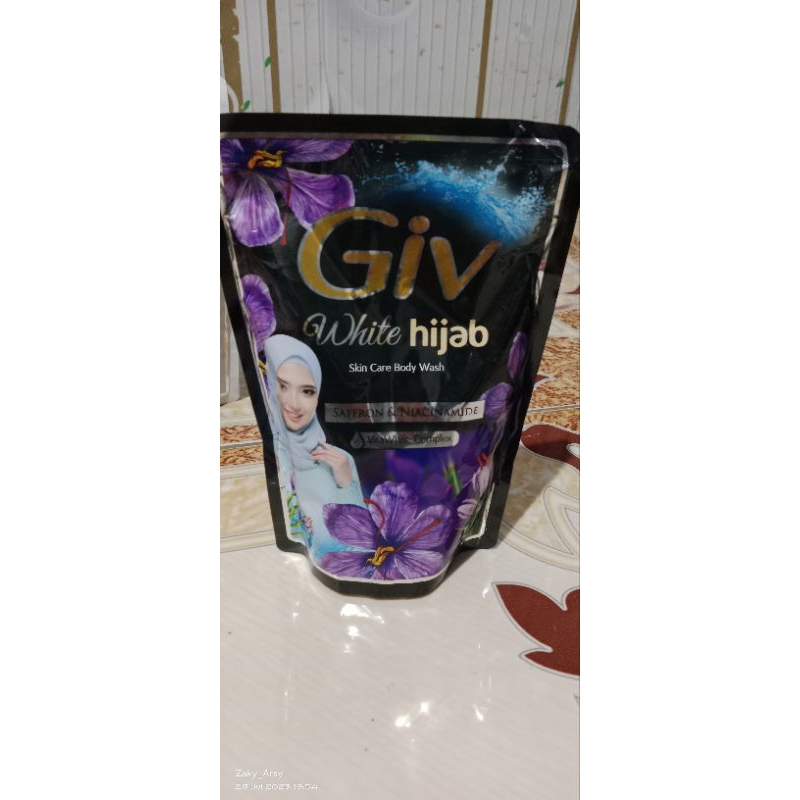 Jual Sabun cair Giv white hijab safron & niacinamide pouch 400ml ...