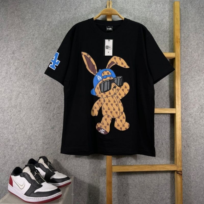 Jual Kaos Oversize MLB x New Era Bunny New York Yankees LA Hitam ...