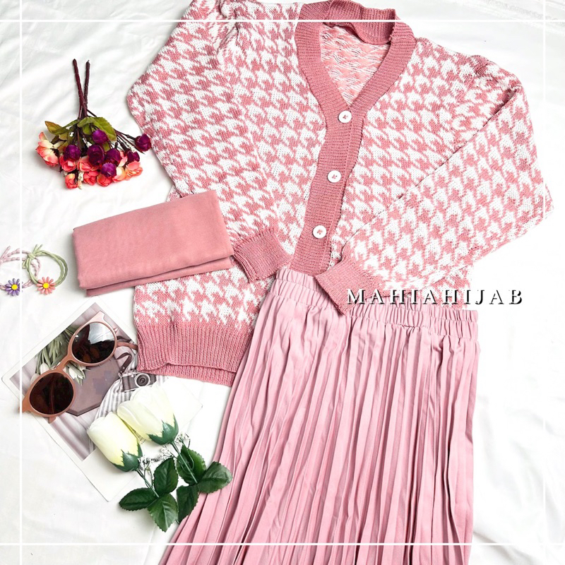 Jual Minji Set Cardigan Rajut + Rok Plisket + Hijab / Setelan Hijab ...