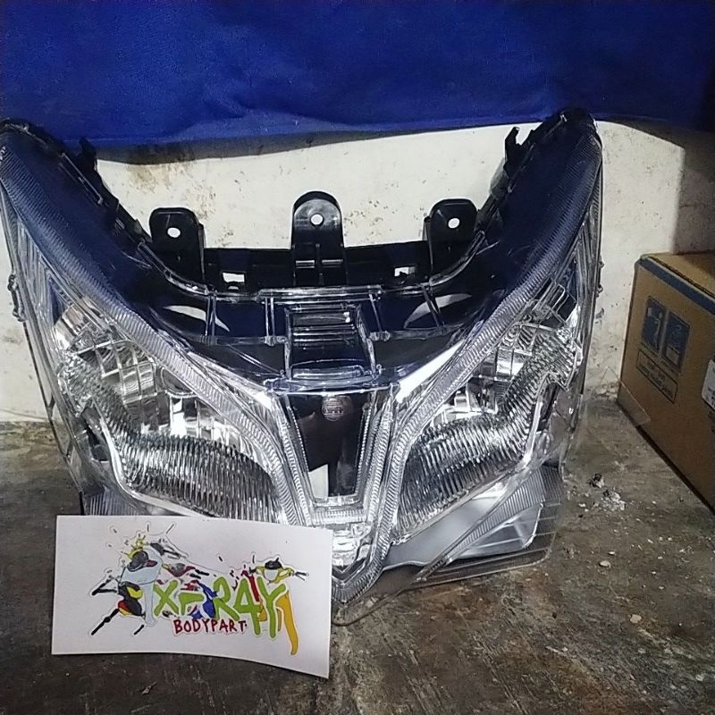 Jual Lampu depan reflektor Vario Techno PGM FI 125 2013 2014 2015 | Shopee Indonesia