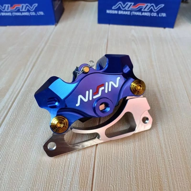 Jual paket kaliper cakram depan 2 piston full cnc plus breket dan baut PNP beat Vario Scoopy ...