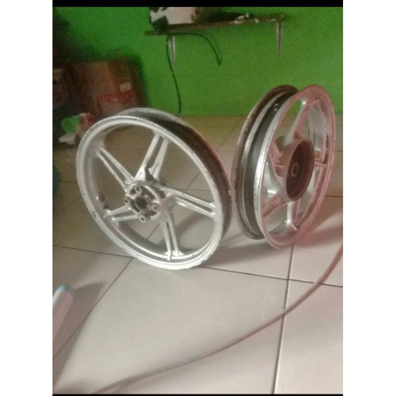 Jual velg depan belakang beat new/ beat esp/ beat street/ beat f ...