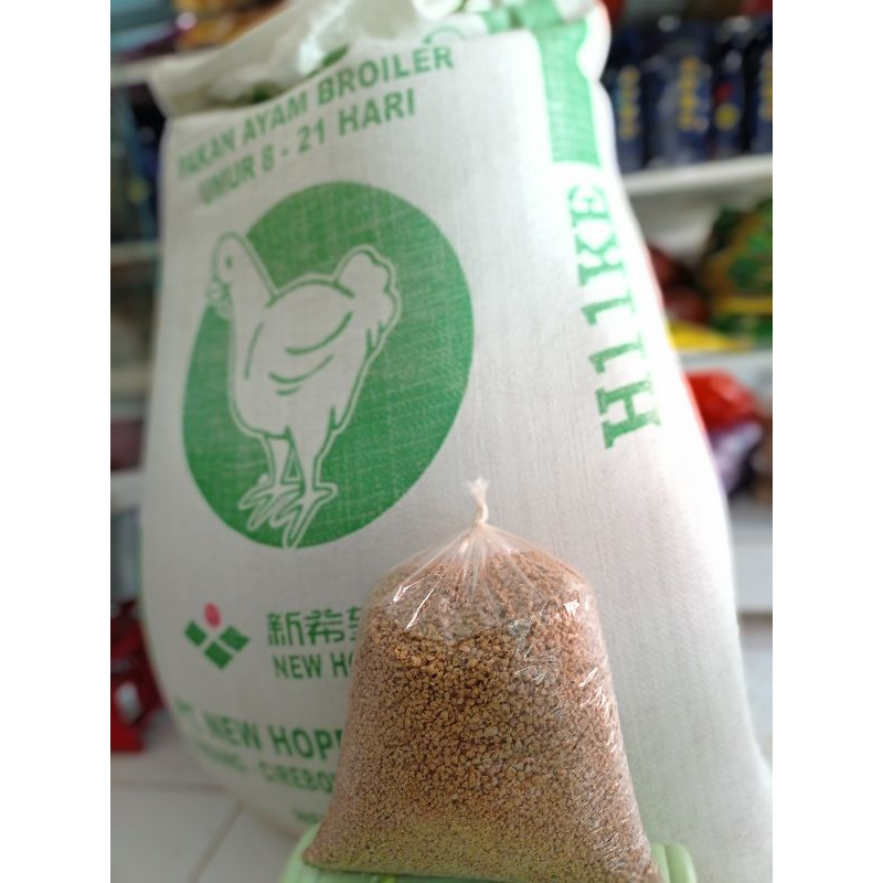 Jual PUR AYAM // PAKAN AYAM BROILER UMUR 8-21 HARI // H11KE REPACK 1KG ...