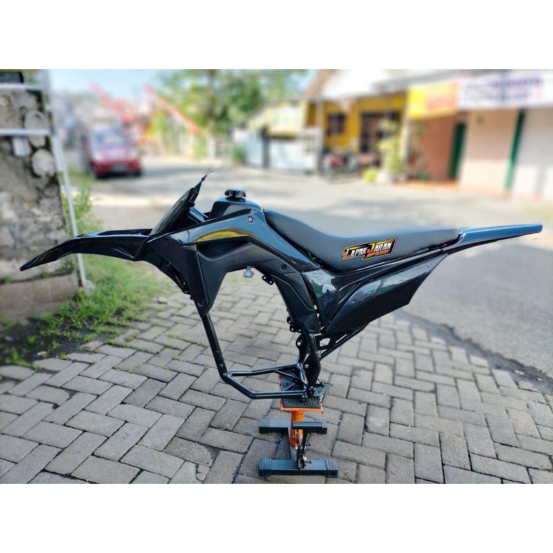 Jual Body Set Rangka CRF Pnp Mesin Megapro Mono Megapro New Set Arm | Shopee Indonesia